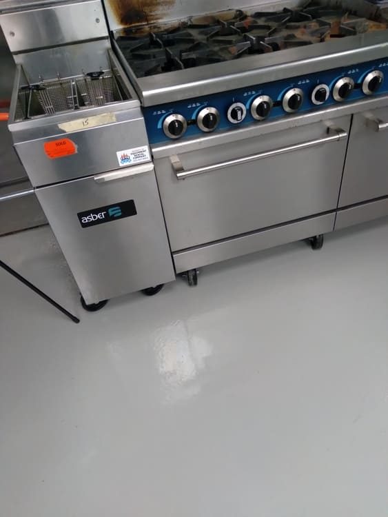 Commercial Kitchen Cleaning Services | System4 of Delaware